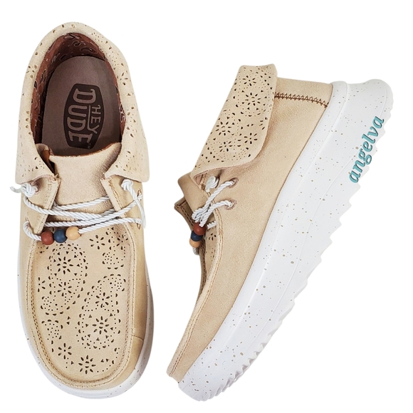Hey Dude | Shoes | Nwt Hey Dude Wendy Peak Fold Boots Suede Tan ...